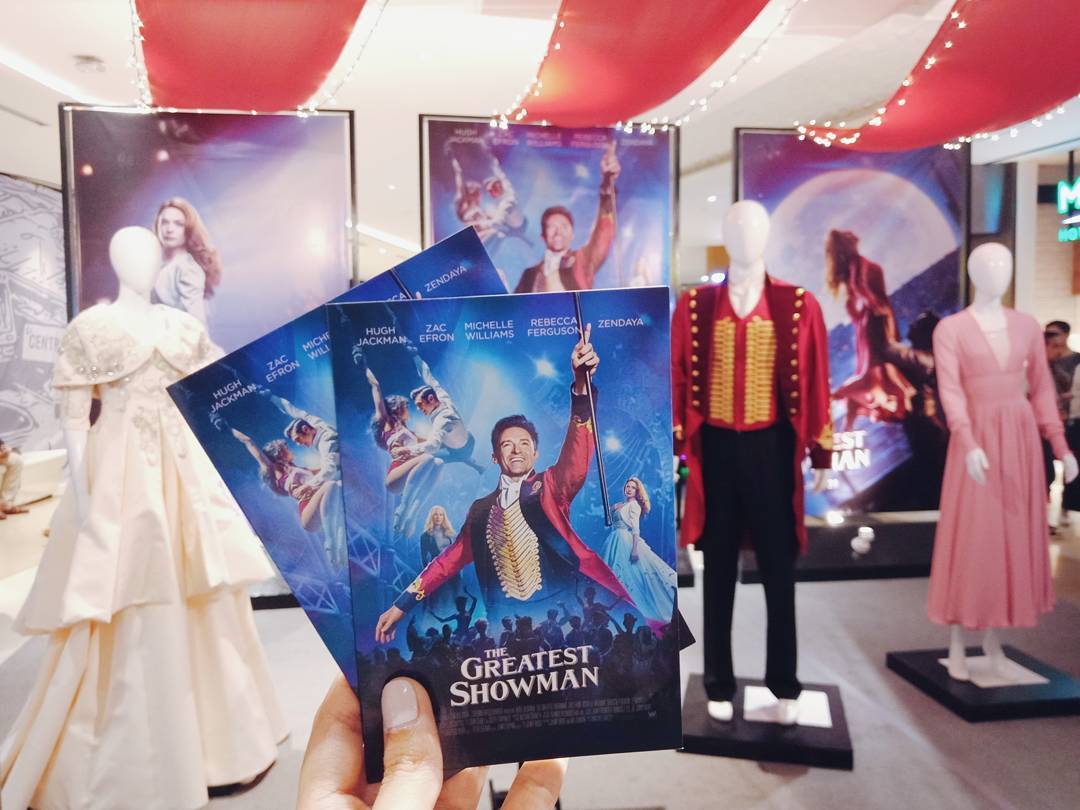 ‘The Greatest Showman’: A musical biopic that makes the mundane look ...