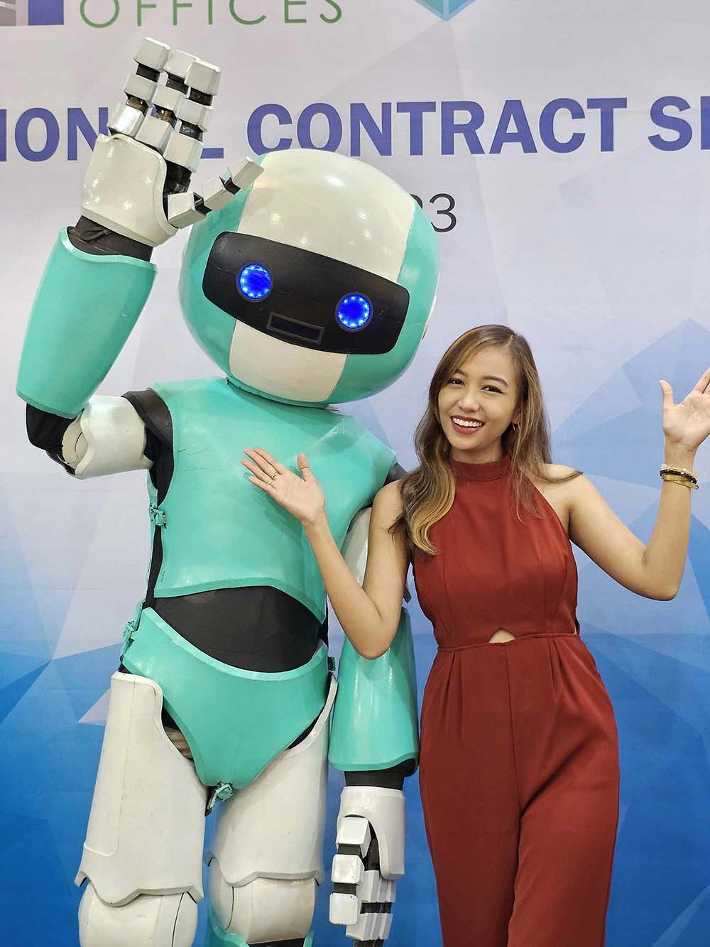 Coming soon: QUBE’s digital smart lockers set to transform Robinsons Offices, parcel reception ...